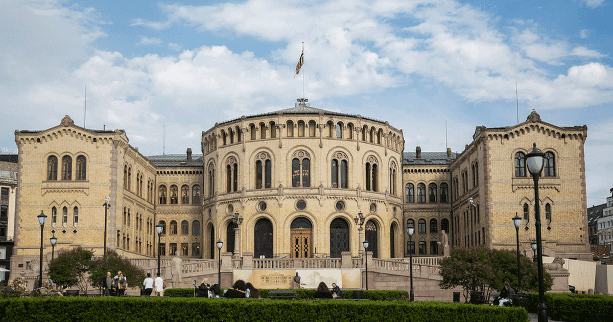 Møt oss foran Stortinget | Norsk cøliakiforening